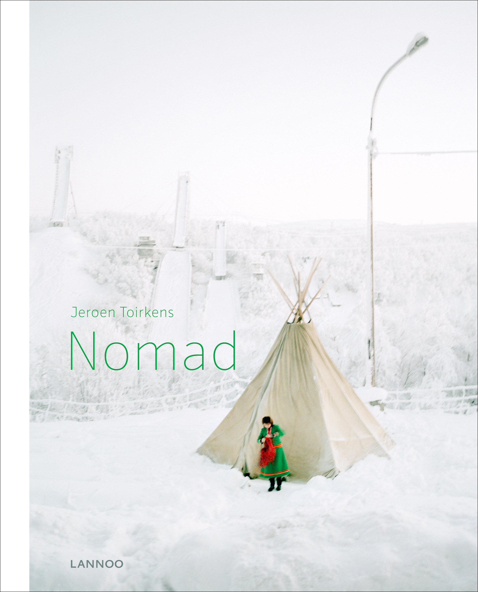 Nomad | Lannoo Publishers